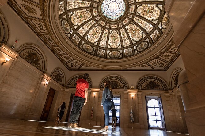 Best of Chicago: Architecture & Highlights City Private Tour - Strolling the Magnificent Mile and Millennium Park