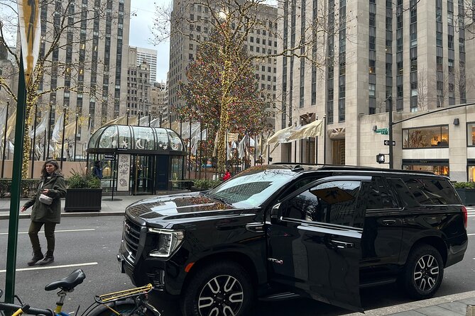 Black SUV Transfer From or To JFK, LGA, EWR - All Fees Included - Comparison and Special Offers