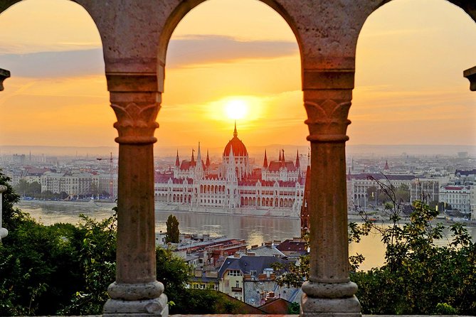 Budapest Private Full Day City Tour With a Comfortable Air -Conditioned Car - Traveler Reviews and Recommendations