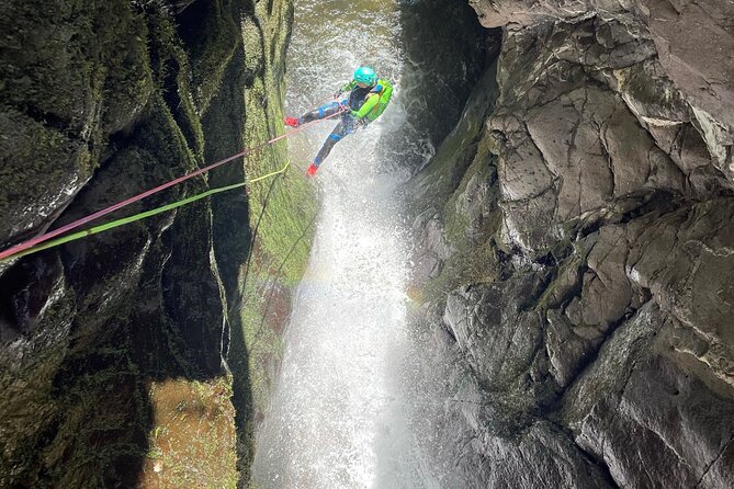 Discover Canyoning in Dollar Glen - What to Expect From the Activity