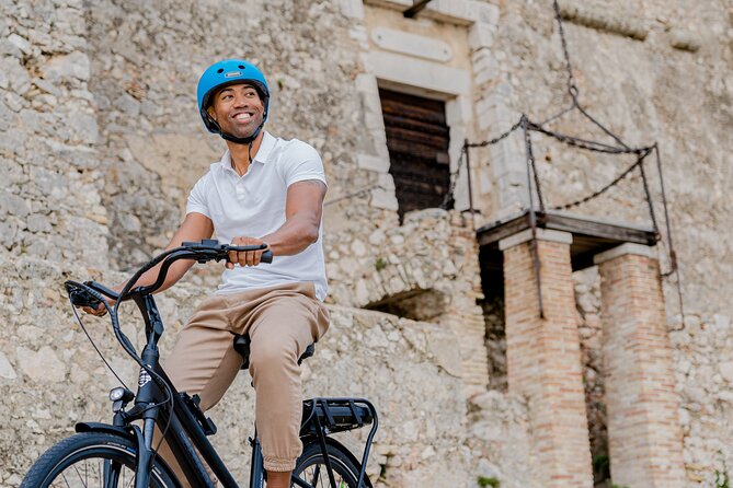 French Riviera E-Bike Panoramic Tour From Nice - Getting to the Starting Point