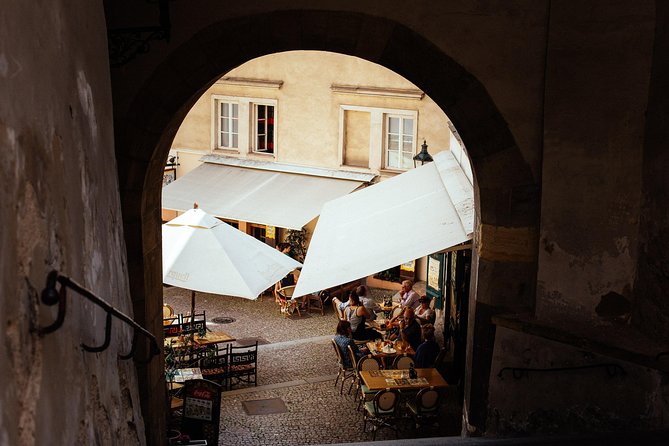 Highlights & Hidden Gems With Locals: Best of Prague Private Walking Tour - What to Expect