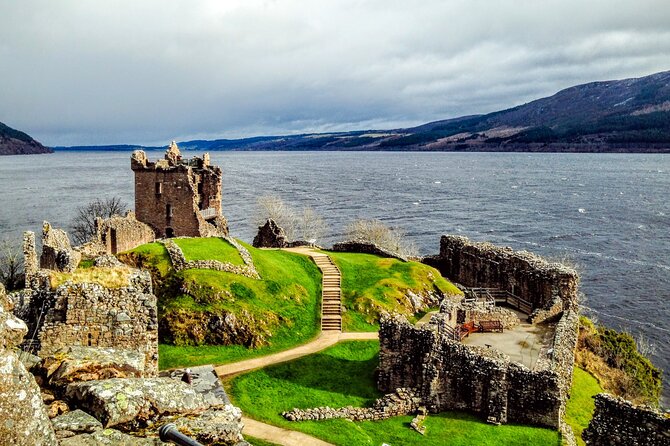Inverness Half-Day Highlands Bucket List Tour Review - Sampling at Great Glen Distillery