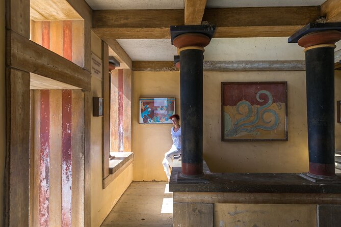 Labyrinth of Knossos Skip-The-Line Ticket With Tour Guide - The Sum Up