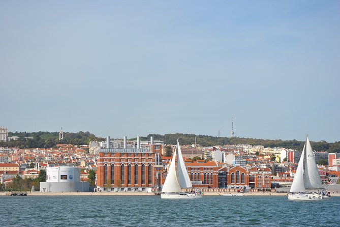Lisbon Old Town Sailing Cruise Review - Why Choose This Tour?