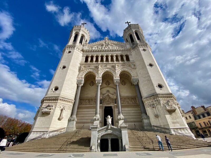 Lyon: Fourvière District Smartphone Audio Walking Tour - Customer Feedback and Experiences