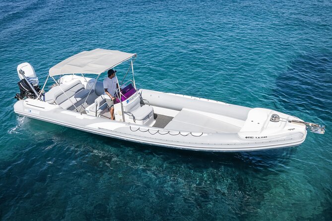 MARVEL SEAWEED 9.6m/32ft Private Boat Tour - Relaxation on Board