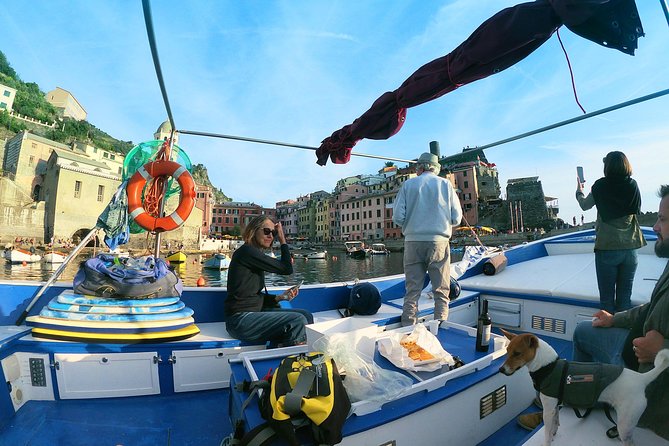 Morning Boat Tour to Cinque Terre With Breakfast and Brunch - Accessibility and Additional Information