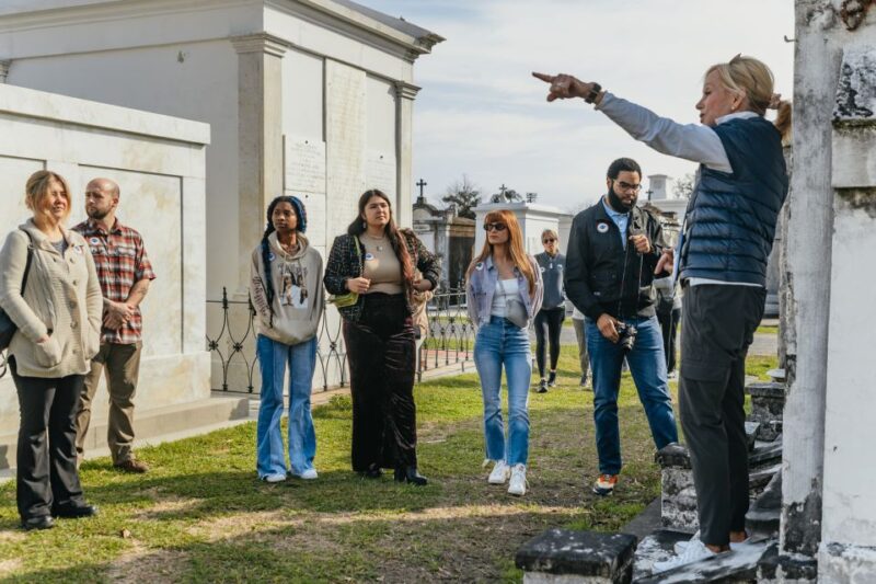 New Orleans: City and Cemetery Bus Tour Garden District Walk - The Bottom Line: Who Will Love This Tour?
