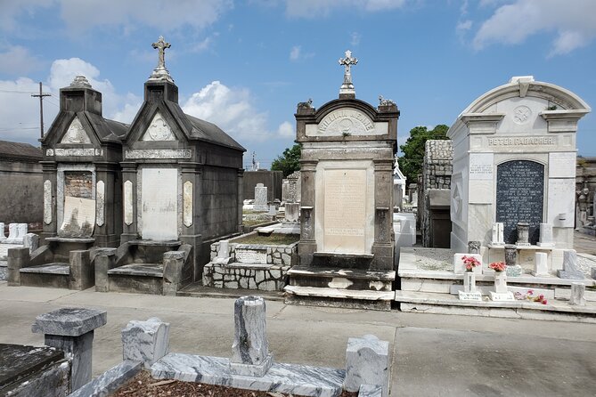 New Orleans Garden District and Cemetery Bike Tour - Visiting St. Josephs Cemetery