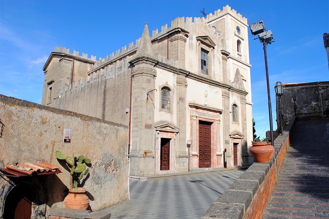 Private and Guided Godfather Tour From Taormina With Lunch - Uncovering Sicilian Mafia History