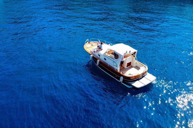 Private Boat Tour to Capri and Blue Grotto on Gozzo 32 Ft - Tips for an Unforgettable Trip