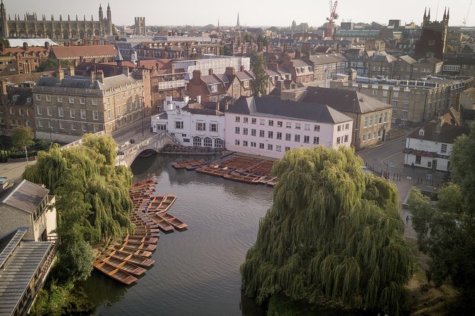 Private | Cambridge Uni Walking Tour & Punting Tour Led By Alumni - Highlights of the Punting Tour