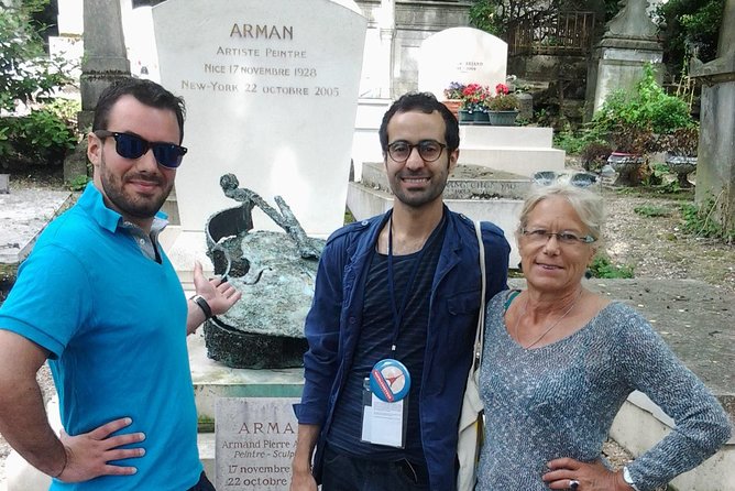 Private Guided Tour to Père Lachaise Cemetery in Paris - Frequently Asked Questions