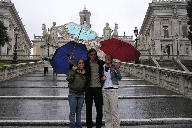 Private Walking Tour of the Squares and Fountains in Rome - Discovering Piazza Di Spagna