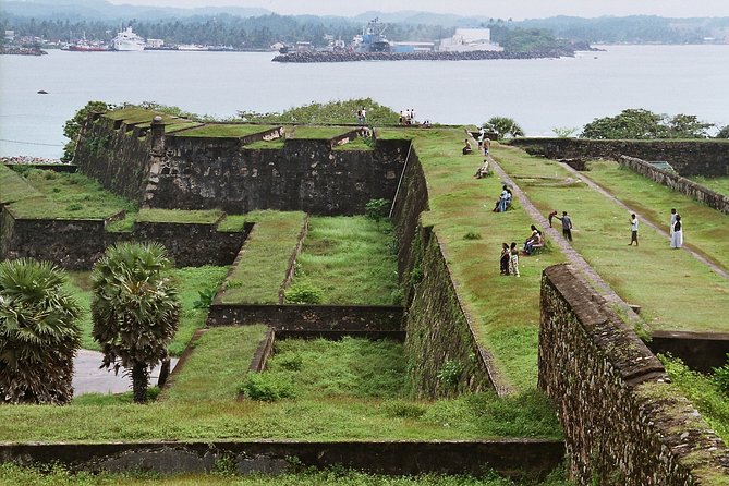 Southern Sri Lanka Sightseeing Day Trip From Colombo & Negombo - Frequently Asked Questions
