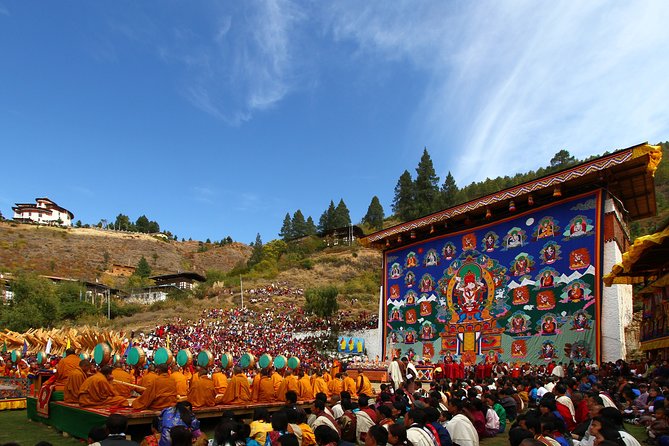 8 Days Classic Bhutan tour with easy hikes - Key Points