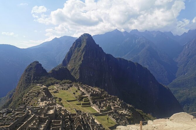 2daysexperience With Llamas,Sacredvalley and Machupicchu by Train - Experiencing Comfort and Convenience