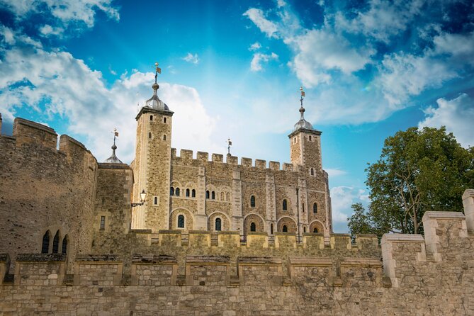 Buckingham Palace, Changing of the Guard & Thames Boat Ride - Frequently Asked Questions