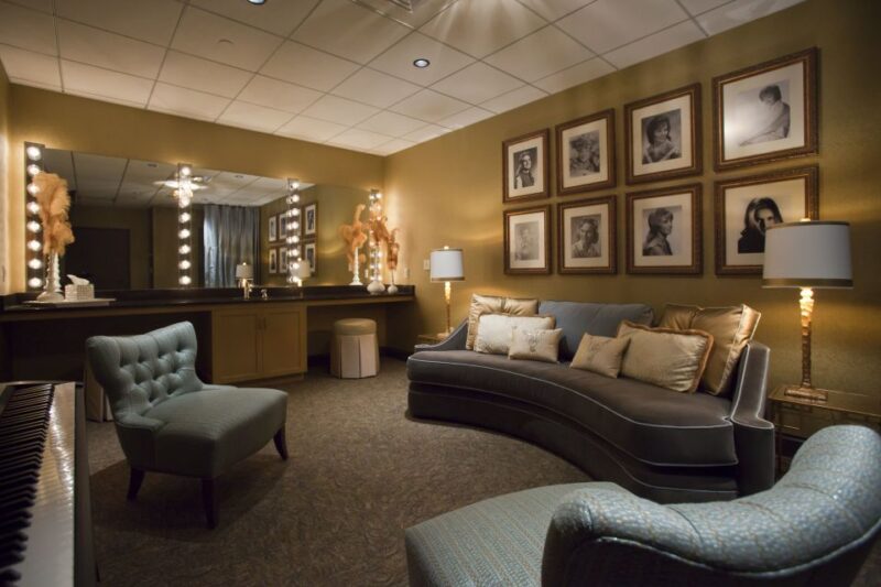 Nashville: Grand Ole Opry Backstage Tour - FAQ