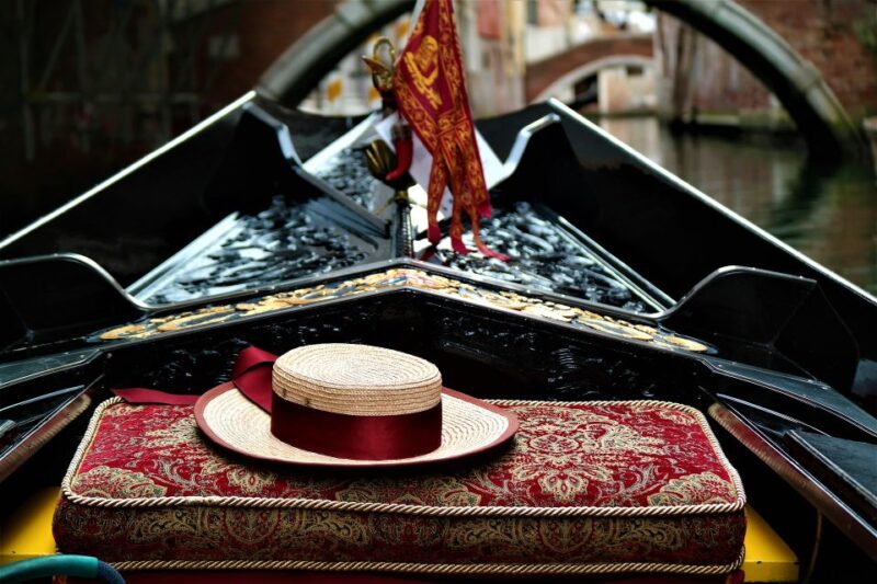 Venice: Gondola Ride & Doges Palace Guided Tour - Frequently Asked Questions