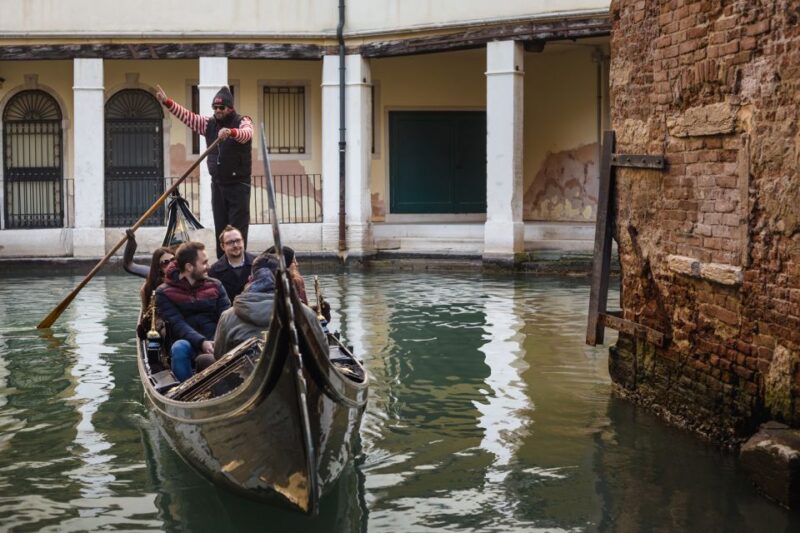 Tour of Doges Palace and Gondola Ride - Frequently Asked Questions