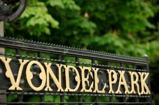 Amsterdam Historical Small-Group Bike Tour - Key Points