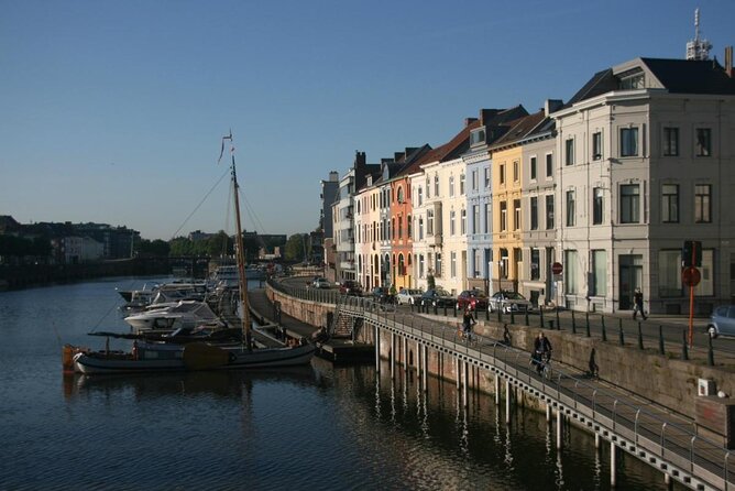 Bicycle tour in historic Ghent - Key Points