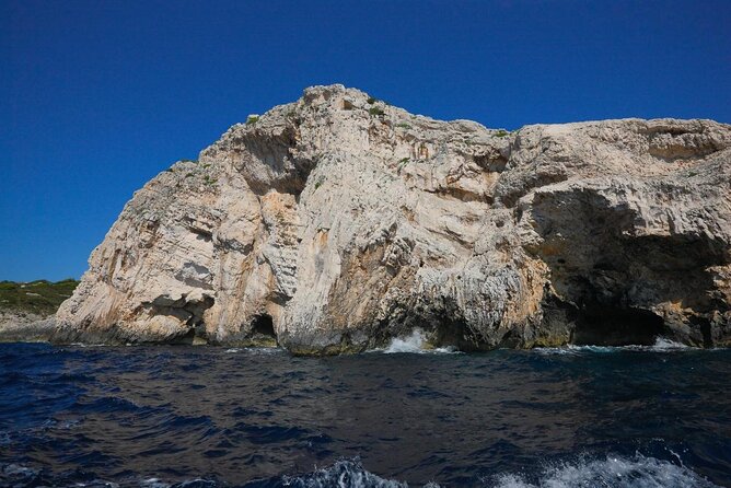 Blue and Green Cave Speedboat Trip Review - About Your Stay