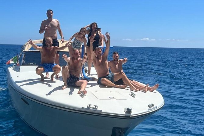 Capri Private Boat Tour - Key Points