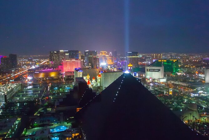 Carrot Top at the Luxor Hotel and Casino - An Overview of the Experience