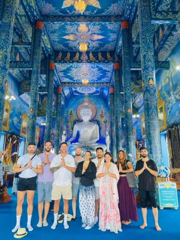Chiang Rai: 2 Temples (White and Blue) + Black House Museum - Key Points
