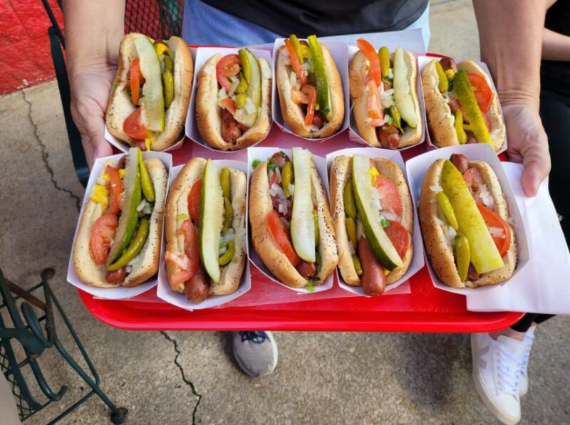 Chicago: Downtown Family Food Tour by Bike with Sightseeing - Key Points