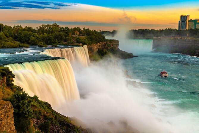Daredevil Walking Tour With Maid of the Mist Boat Ride - Key Points