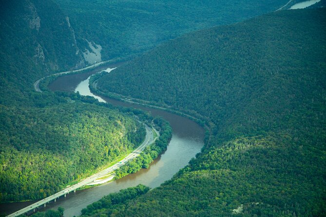 Delaware Water Gap Air Tour - Aerial Adventure Over the Delaware Water Gap: A Flight Review