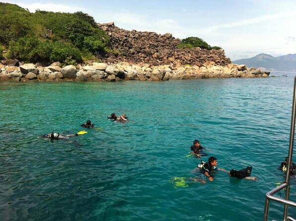 Discovery Scuba Diving on Hon Mun Island in Nha Trang - Discovery Scuba Diving on Hon Mun Island in Nha Trang