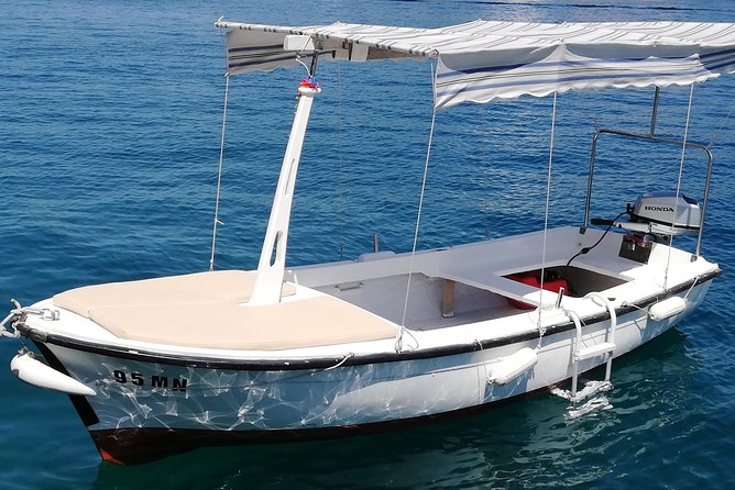 Explore West Side of Island Brač With Pasara Boat - Traditional Dalmatian Boat - Key Points