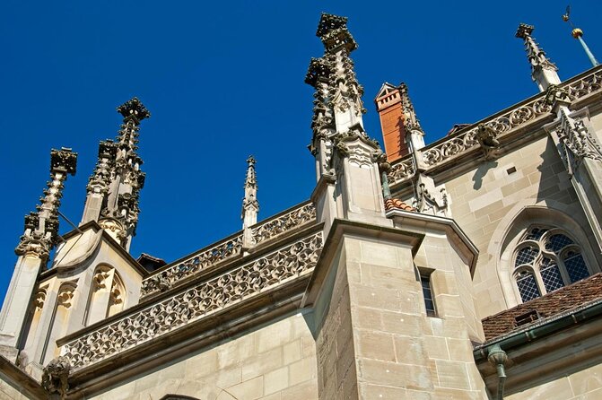 Exploring Swiss Capital City: Private Walking Tour of Bern - Key Points