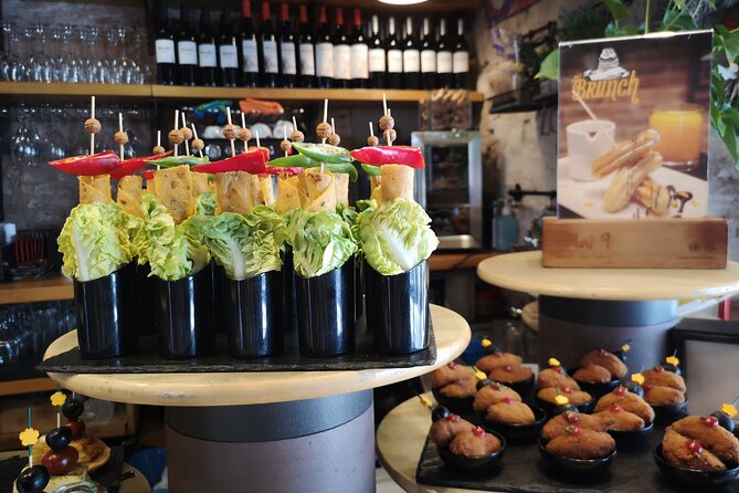 Food & Drink Private Tour of Barcelona in Traditional Taverns - Tour Overview