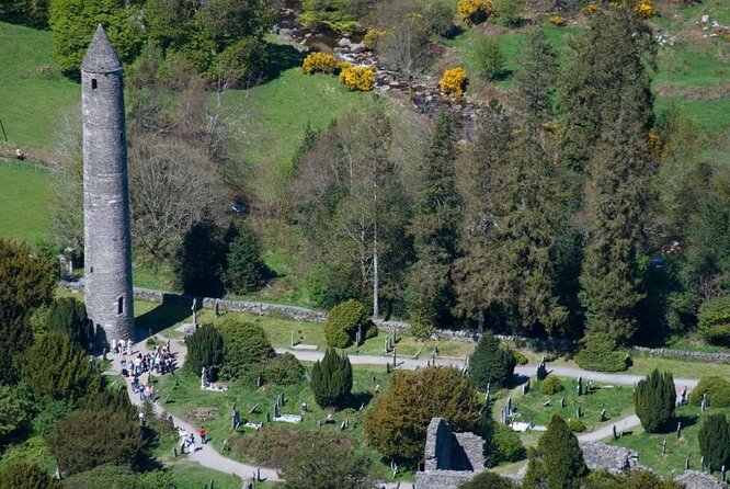 From Dublin: Wicklow, Glendalough, Waterfall & Sheepdog demo - Exploring Wicklow and Glendalough: A Day Trip from Dublin