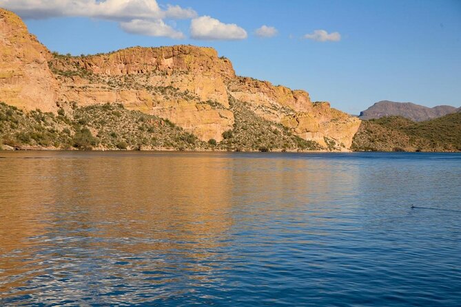 Guided 2.5 Hours Kayaking & Paddle Boarding on Saguaro Lake - An In-Depth Look at the Saguaro Lake Kayaking & Paddleboarding Tour