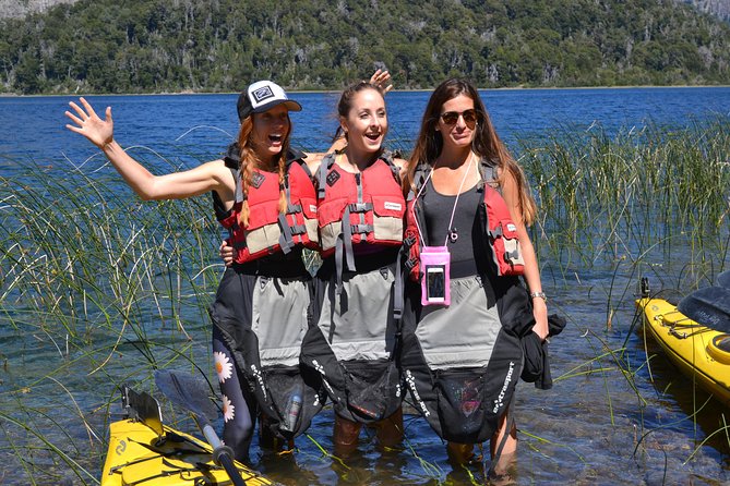 Half a Day of Kayaking on Lake Moreno in Private Service - Key Points