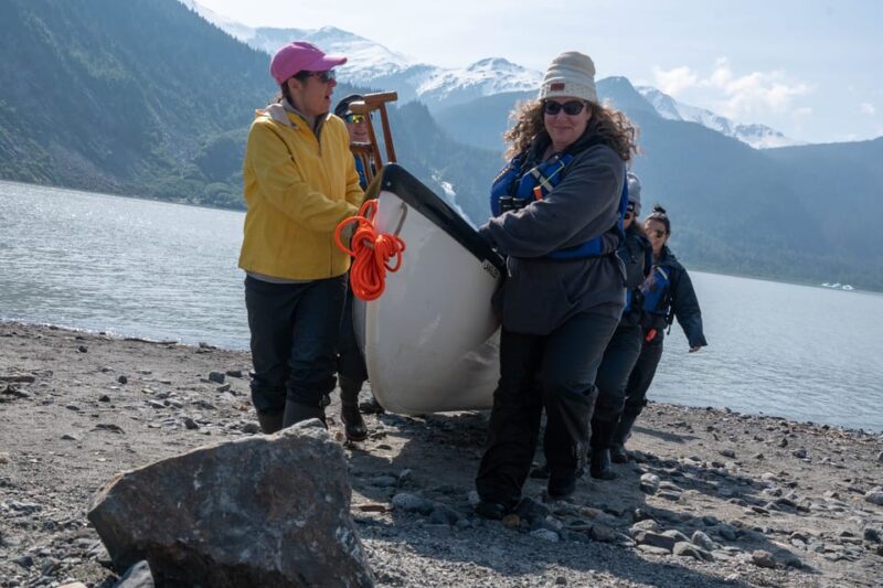 Juneau: Mendenhall Glacier Canoe Paddle and Hike - Key Points