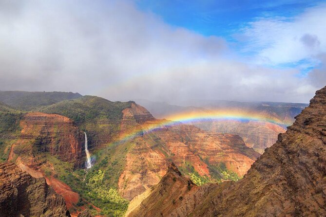 Kauai Waimea Canyon and Koke'e Tour - Kauai Waimea Canyon and Kokee Tour: An In-Depth Review
