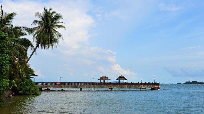 Kayak Sailing in Singapore, Mangrove, Kelong & Pulau Ubin, Seafood Meal Included - A Unique Way to Experience Singapore’s Nature: Kayak Sailing in Pulau Ubin and Mangroves