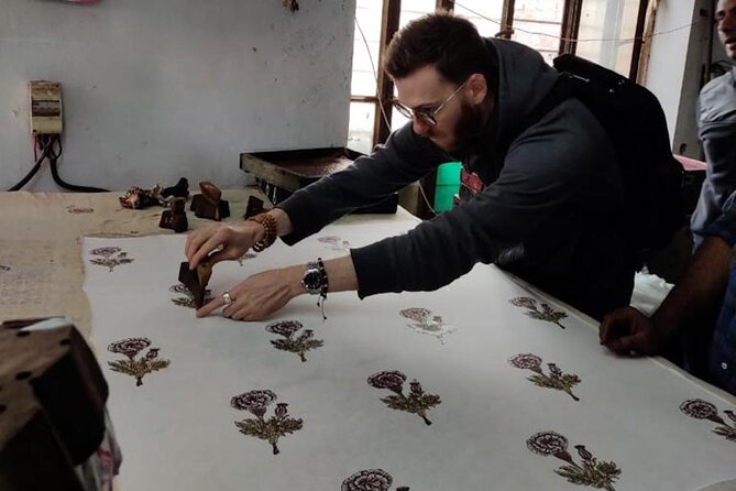 Learn Hand Block Printing Techniques & Print Your Own Fabric - Key Points