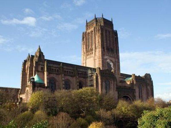 Liverpool City Centre Highlights Tour Review - About Your Stay