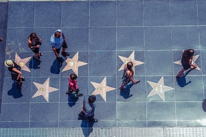 Los Angeles: Celebrity Homes and Iconic Landmarks Tour - Diving into the Tour Experience