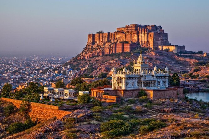 Mehrangarh Fort and Blue City Historic Tour with Local Guide - Key Points