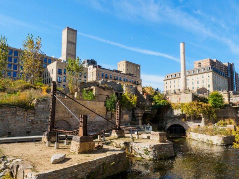 Minneapolis Riverfront Ramble: A Journey of Discovery - Key Points